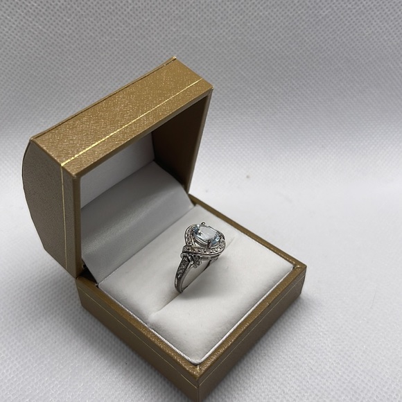 Jewelry | 1k Ring With Genuine Diamonds | Poshmark